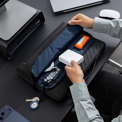 Túi xách chống sốc TOMTOC Voyage-A24 Laptop 14inch